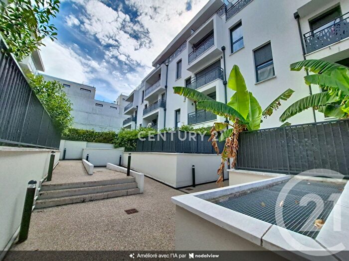 Noisy-le-Grand, Est - Appartement 2 pièces à louer