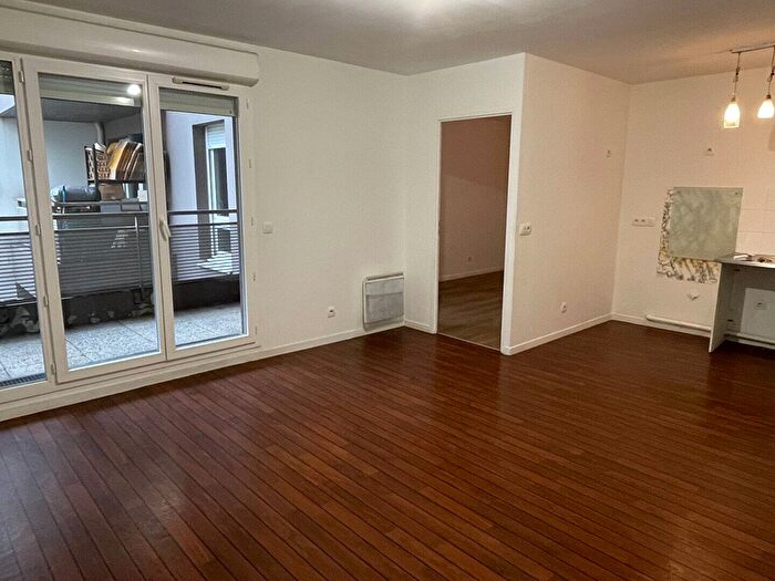 Appartement à louer - Val Notre Dame-La Tour Billy, Argenteuil - 2 pièces - 2 chambres