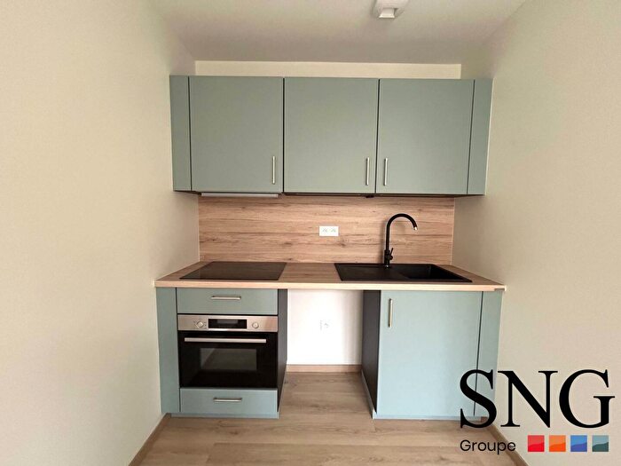 Appartement à louer - Centre Ville, Dole - 1 pièce