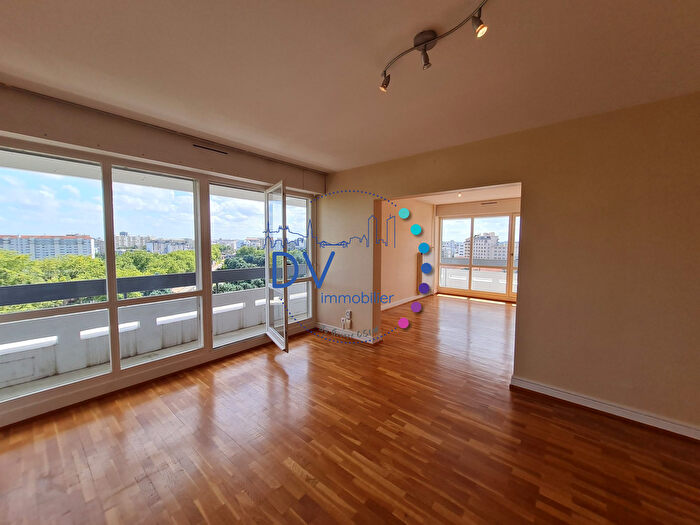 Appartement à louer - Lyon e , Gerland - 3 pièces - 2 chambres