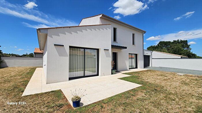 Niort, Souché : Maison 5 pièces à vendre