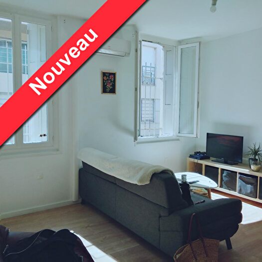 Nîmes, Jean Jaurès - Appartement 2 pièces à louer