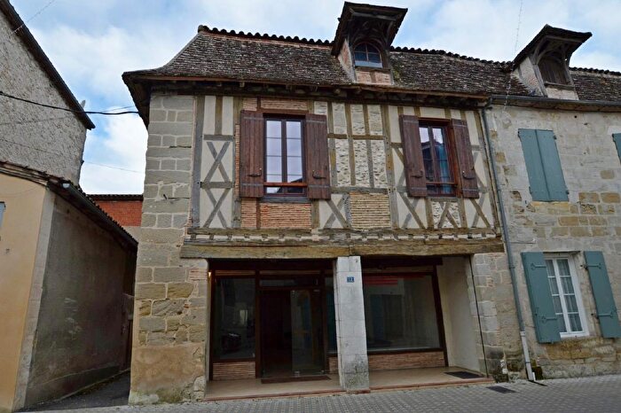 Maison à vendre - Duras - 8 pièces - 4 chambres