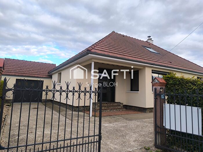 Maison 5 pièces à vendre - Formerie