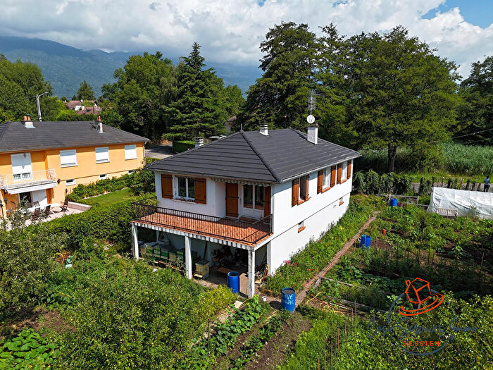 Maison à vendre - Saint-Genis-Pouilly - 5 pièces - 3 chambres