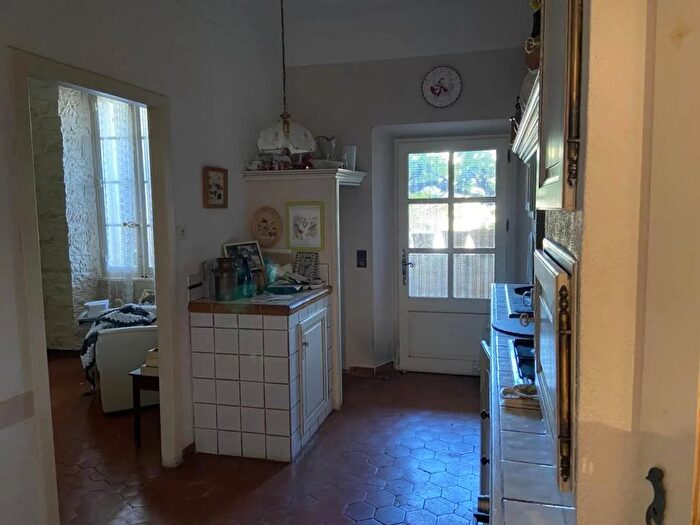 Maison 8 pièces à vendre à Tourves