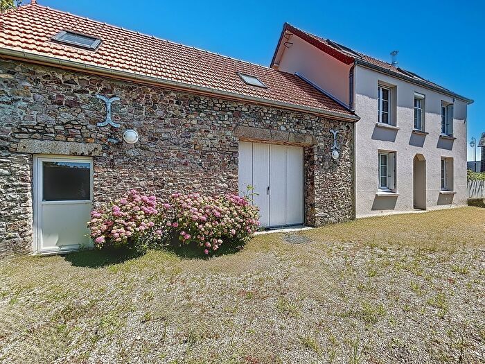 Maison 5 pièces à vendre - Geffosses