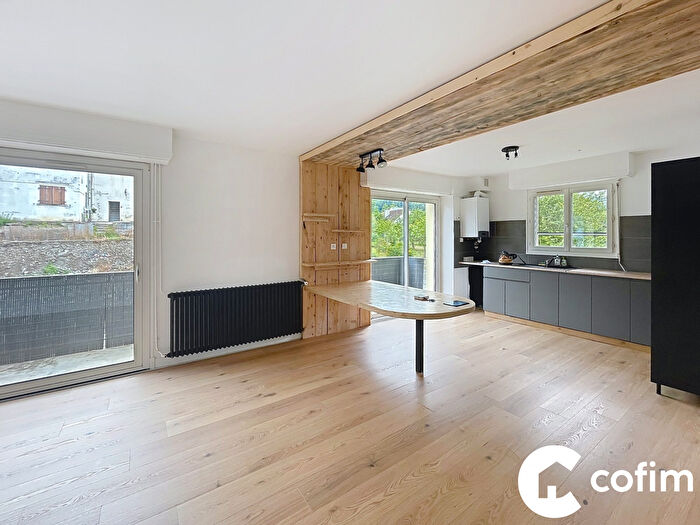 Lourdes, Soum de Lanne, Cité Rotschild : Appartement 4 pièces à louer