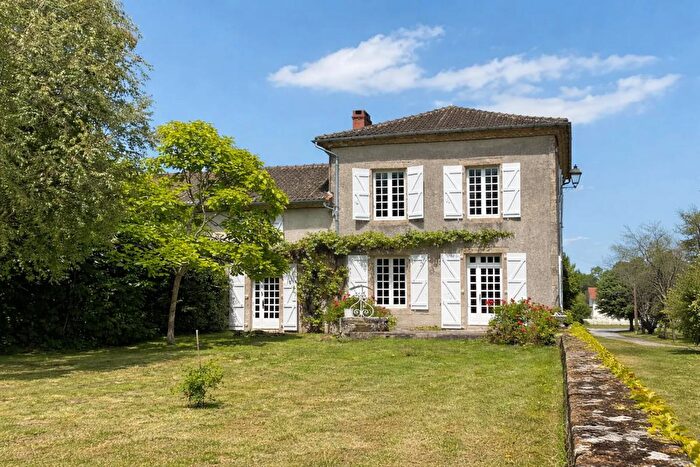 Maison à vendre - Saint-Mathieu - 8 pièces - 4 chambres