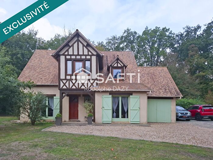 Houlbec-Cocherel : Maison 7 pièces à vendre