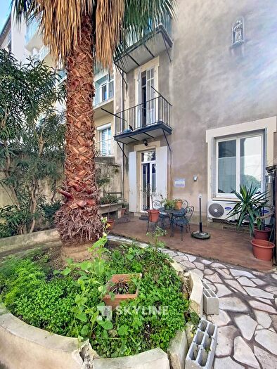 Appartement à vendre - Marseille e , Cinq Avenues - 3 pièces - 3 chambres