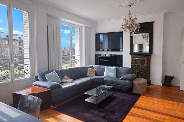 Appartement à vendre - Paris e , Cambronne, Garibaldi - 4 pièces - 3 chambres