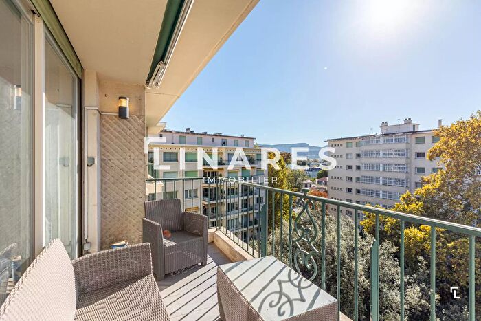 Appartement à vendre - Marseille e , Saint-Giniez - 3 pièces - 2 chambres