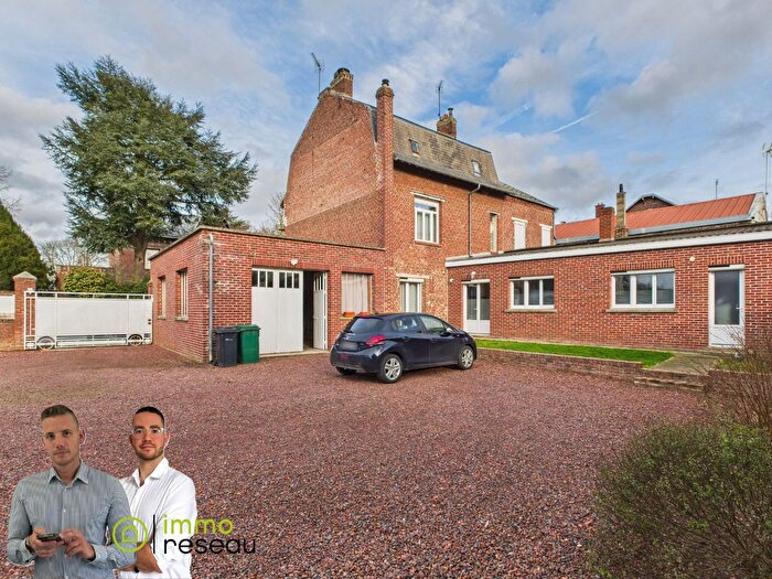 Maison à vendre - Ham - 6 pièces - 4 chambres