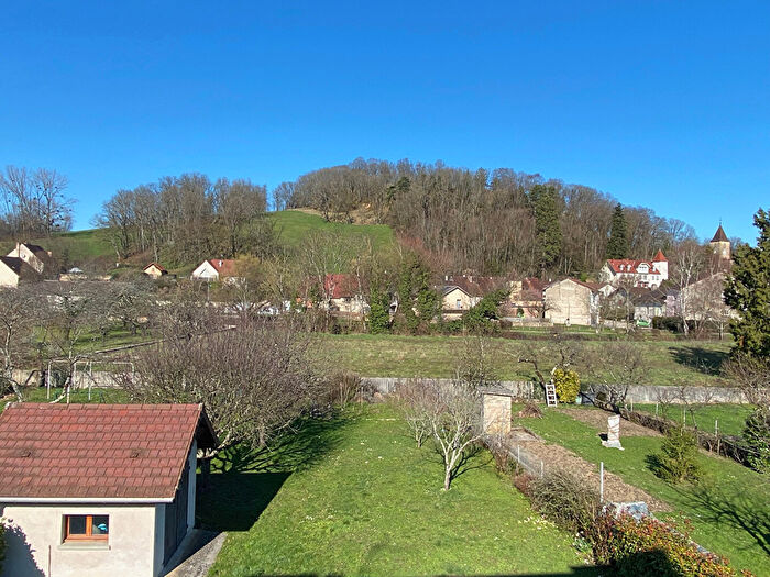 Maison 6 pièces à Montmorot, à vendre