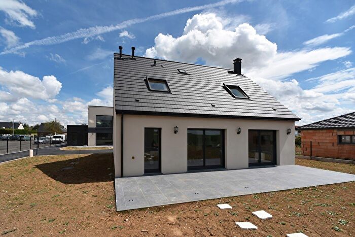 Trie-Château : Maison 5 pièces à vendre