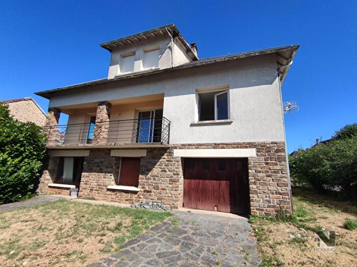 Jumilhac-le-Grand - Maison 7 pièces à vendre