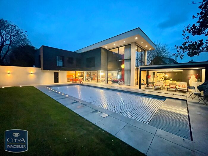 Maison à vendre - Caen, Saint-Jean - 8 pièces - 5 chambres