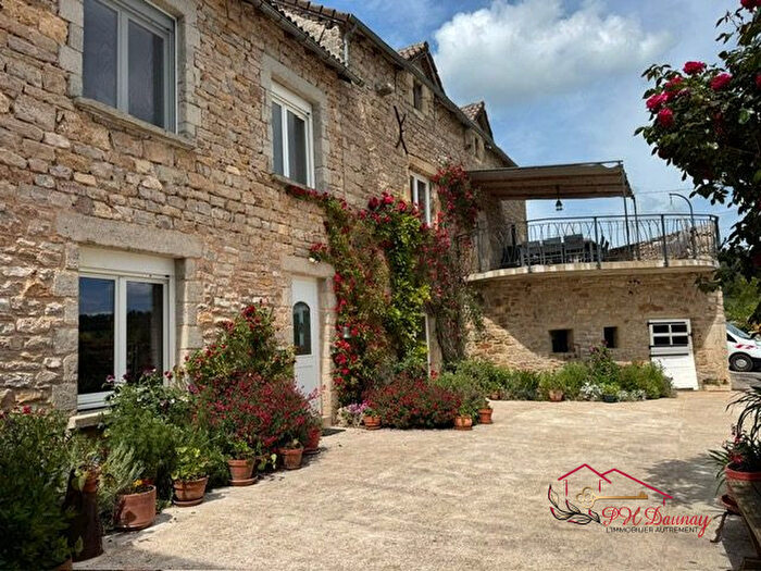 Maison à vendre - Sévérac-le-Château - 6 pièces - 5 chambres