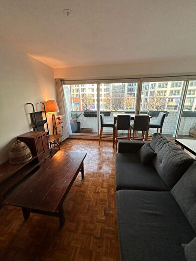 Appartement à louer - Villejuif, Centre-ville - 2 pièces - 1 chambre