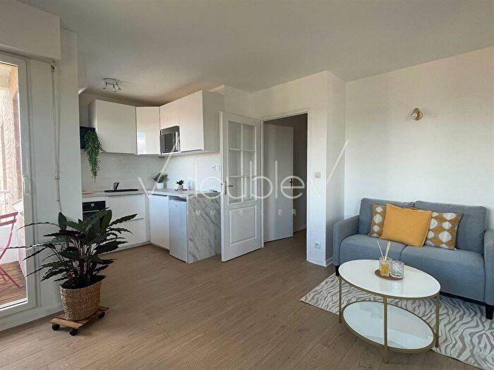 Appartement à louer - Pont-Monplaisir-Plouich, Marcq-en-Bar ul - 2 pièces - 1 chambre