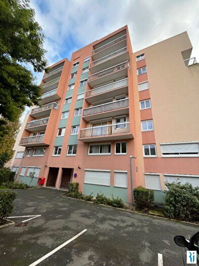 Appartement 1 pièce à Centre Ville-Rive Gauche, Rouen, à louer