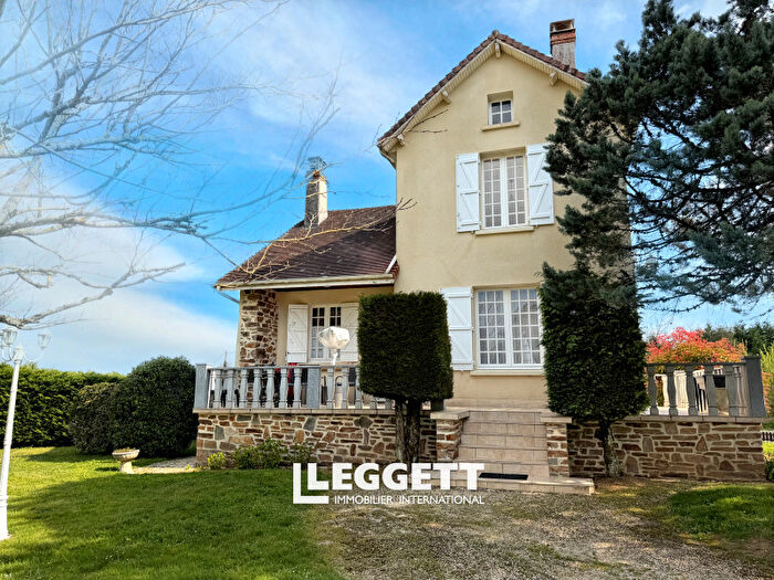 Maison à vendre - Sarrazac - 4 pièces - 3 chambres