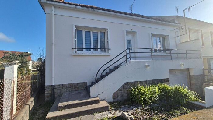 Bellerive-sur-Allier : Maison 4 pièces à louer