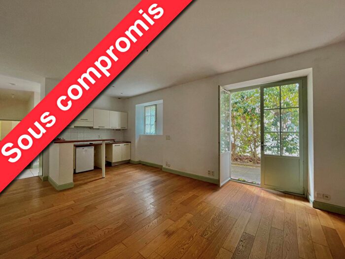 Appartement à vendre - Albi, Centre-ville - 2 pièces - 1 chambre