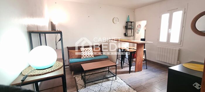 Appartement à louer - Bordeaux - 2 pièces - 1 chambre