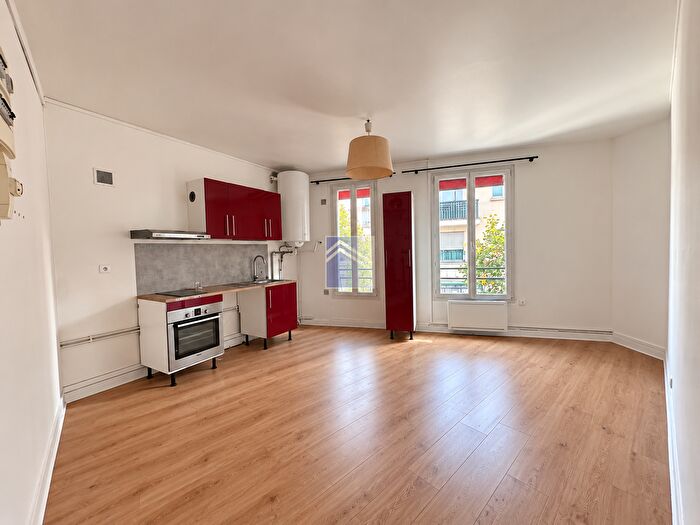 Appartement 4 pièces à La Garenne-Colombes, Centre Nord, Gare, Mairie, à vendre