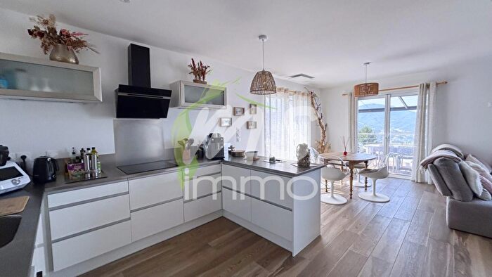 Maison 5 pièces à vendre - La Bâtie-Neuve