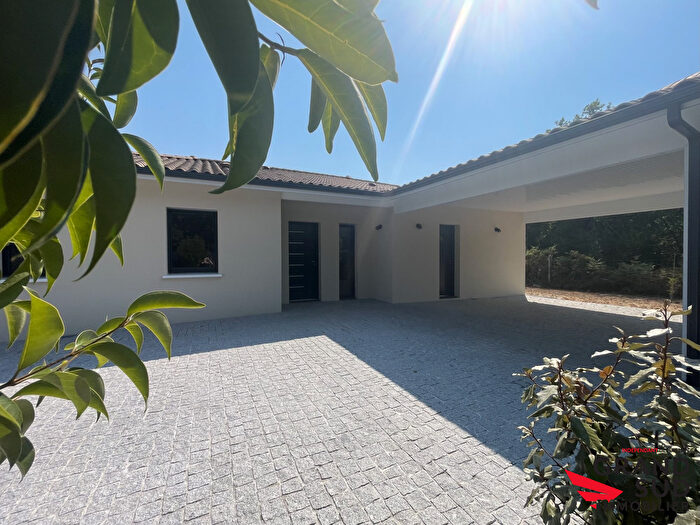 Saint-Aubin-de-Médoc : Maison 5 pièces à vendre