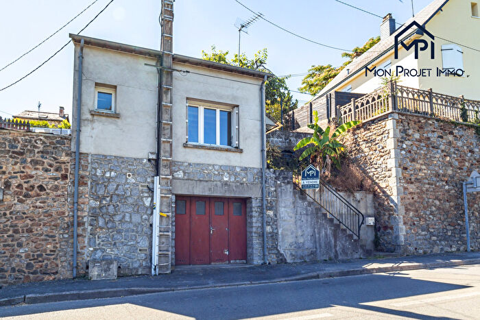 Saint-Jean-sur-Mayenne - Maison 1 pièce à vendre