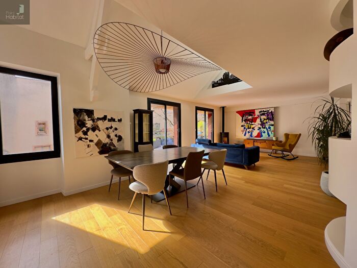 Appartement à vendre - Rodez, Centre historique, Vieux-Rodez - 5 pièces - 4 chambres