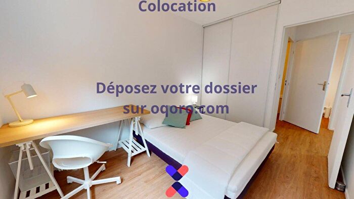 Appartement à louer - Vaise, Lyon ème arrondissement - 5 pièces - 4 chambres