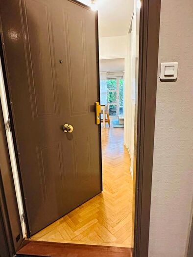 Appartement à louer - Parc-La Boule- Champs Pierreux, Nanterre - 2 pièces - 1 chambre