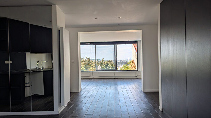 Appartement 3 pièces à louer à Clamart, Percy, Schneider