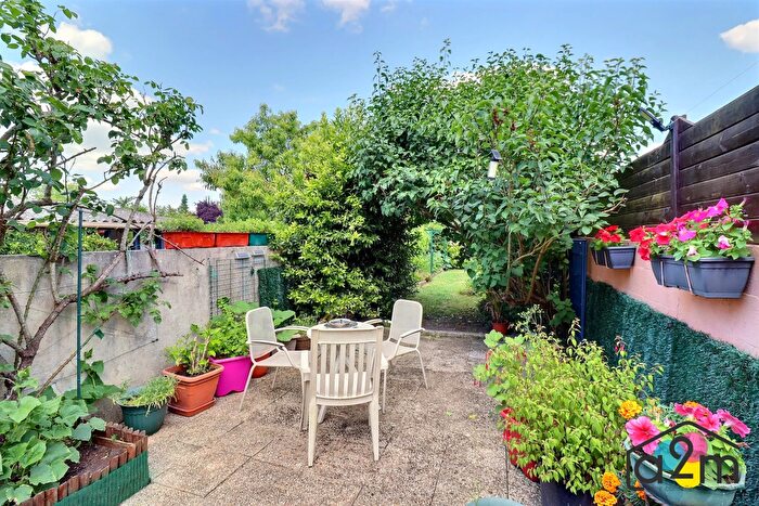 Maison à vendre - Nogent-sur-Oise, Mairie, République - 3 pièces - 2 chambres