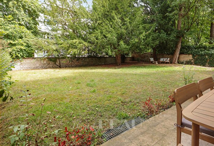 Appartement 6 pièces à louer à Saint-Germain-en-Laye, Alsace, Péreire