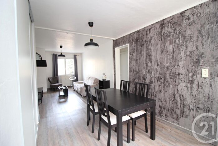 Appartement à louer - Gap, Gap ville - 2 pièces - 1 chambre