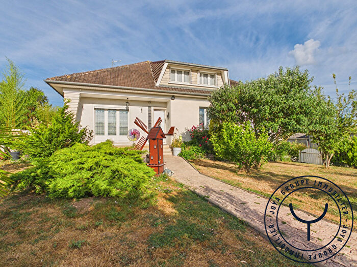Romilly-sur-Seine, Le Trou-du-Chêne - Maison 7 pièces à vendre