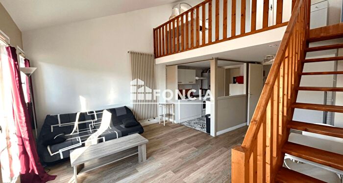 Appartement à vendre - Poitiers, Centre-ville - 2 pièces - 1 chambre