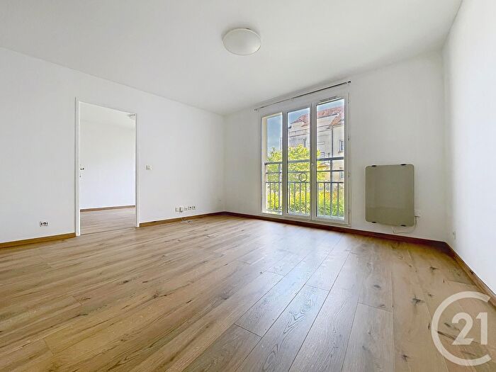 Appartement 2 pièces à Montereau-Fault-Yonne, Ville basse, à vendre