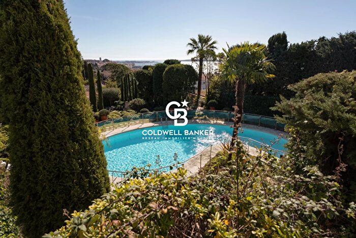 Appartement à vendre - Cannes, Croix des Gardes - 4 pièces - 2 chambres