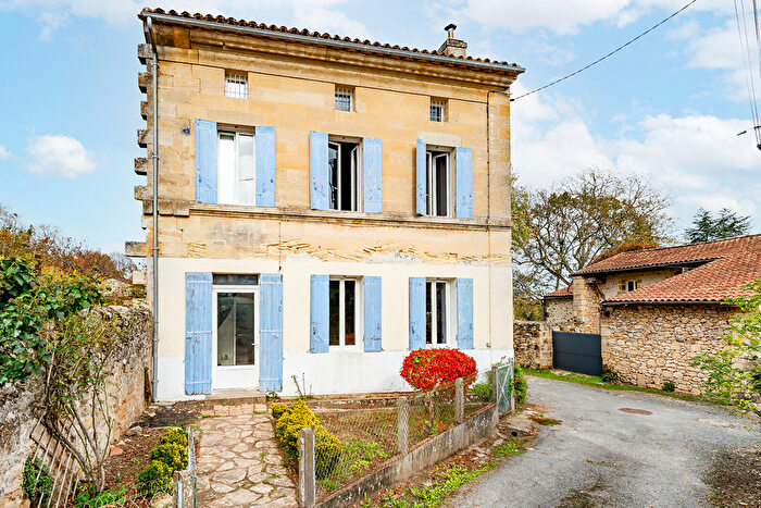 Maison à vendre - Saint-Philippe-dAiguille - 4 pièces - 3 chambres