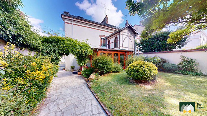 Maison 8 pièces à vendre à Chartres, Hôtel Dieu, Grand Faubourg