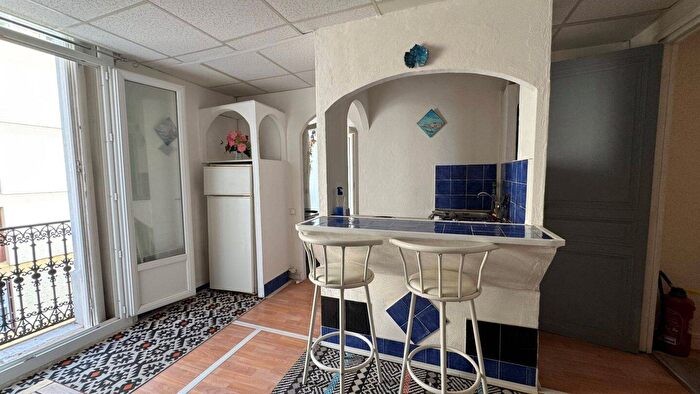 Appartement à louer - Béziers - 2 pièces - 1 chambre