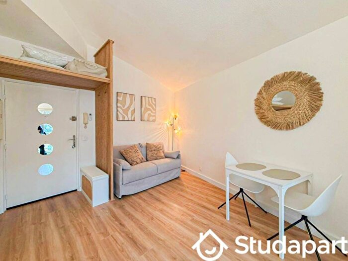 Appartement à louer - Madeleine, Nice - 1 pièce