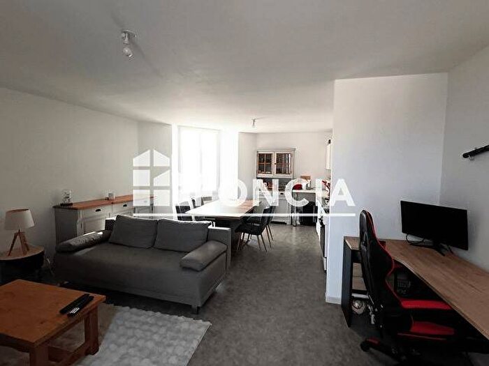 Appartement à louer - Centre, Soissons - 2 pièces - 1 chambre